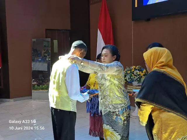 Lulus 100 Persen, SMPN1 Jayapura Gelar Acara Penamatan Bagi 378 Peserta ...
